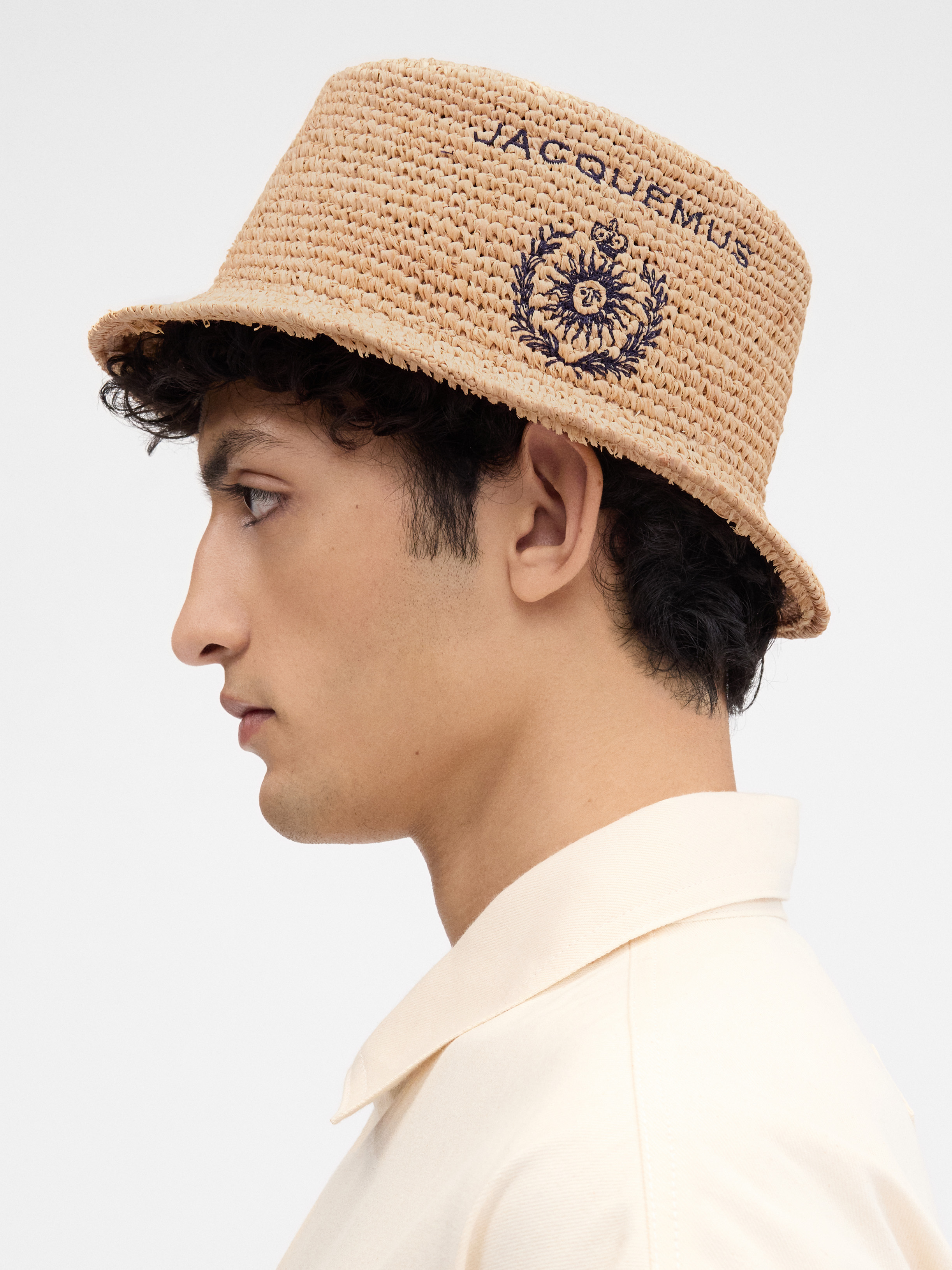 The Pesco bucket hat | Hats | JACQUEMUS KSA Official Website