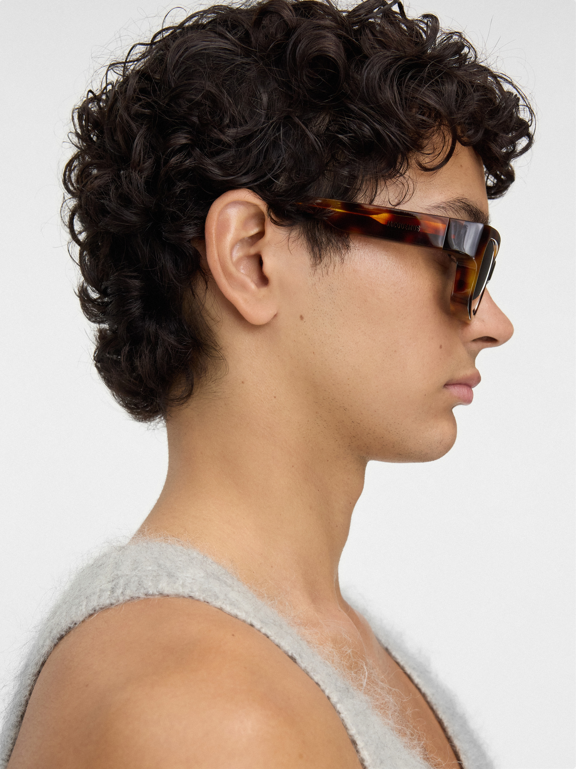 The Meridiano sunglasses | Sunglasses | JACQUEMUS KSA Official Website